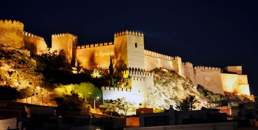 Conjunto Monumental LA ALCAZABA de Almería - WEEKY